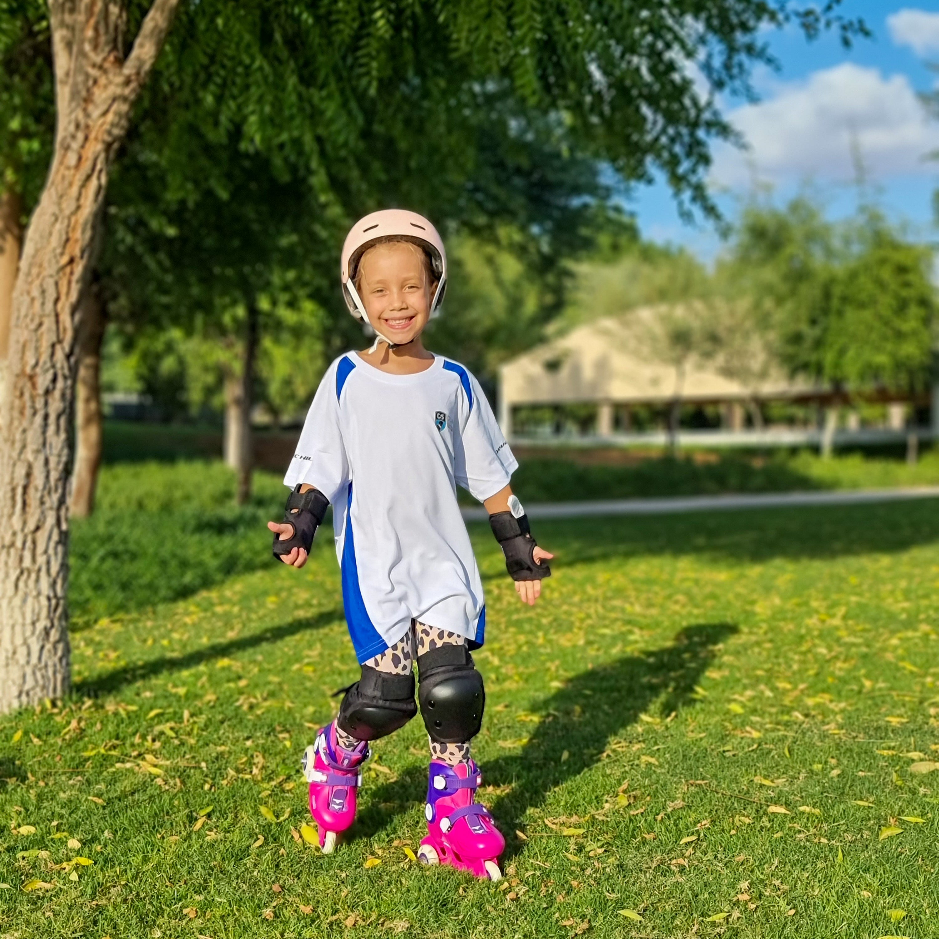 JUNIORS ONE TO ONE" ROLLER SKATING LESSONS COURSE – Dubai skateboard school